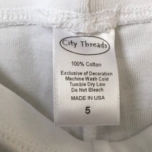 City Threads | Bottoms | Girls City Threads White Capri Leggings Nwot 5 ...